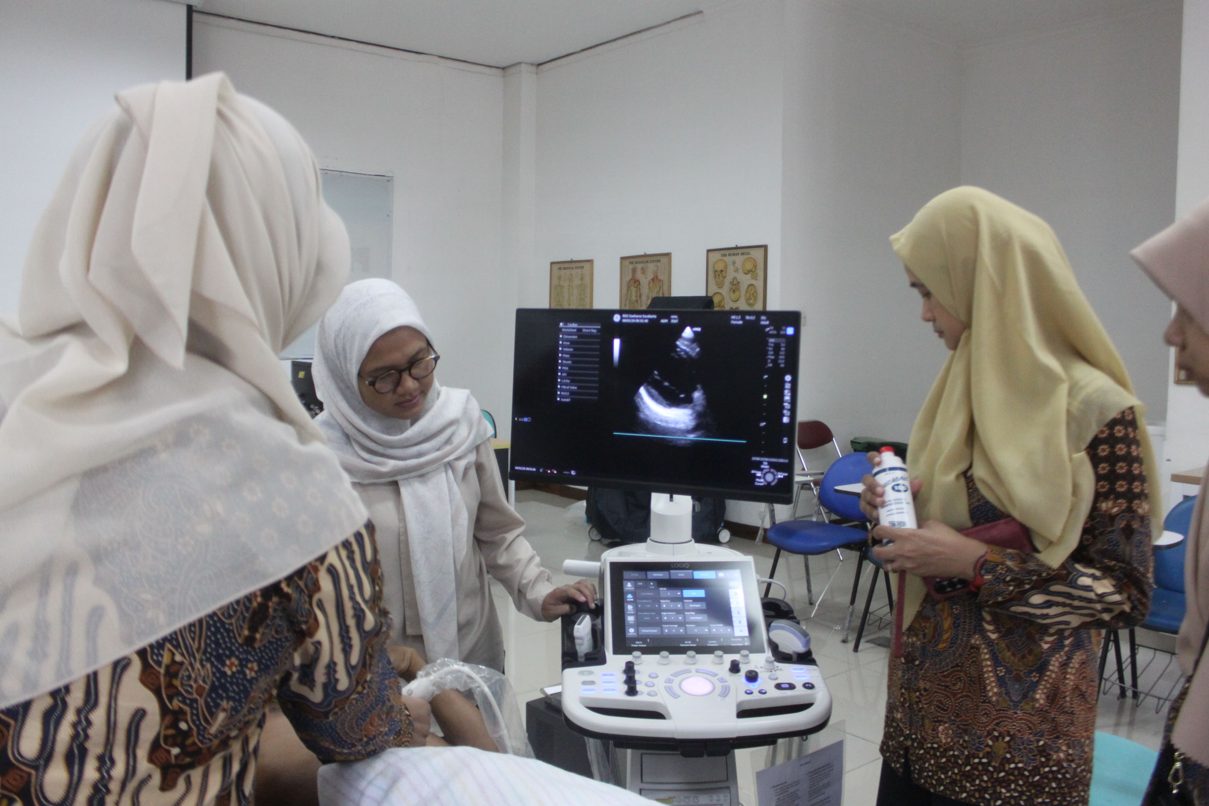 Album Galeri Ujicoba Alat USG RSO Soeharso